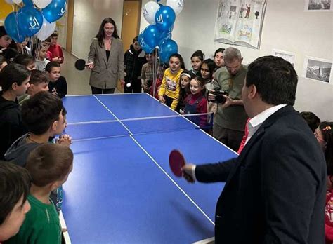 ქვემო და ზემო ნიქოზის საჯარო სკოლებს ჩოგბურთის მაგიდები და სპორტული ინვენტარი გადაეცა გორის მაცნე