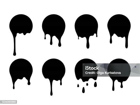 드립 페인트 스티커 검은 색 용융 배지 잉크 얼룩 떨어지는 원 세트입니다 흐르는 방울이 있는 둥근 모양 실루엣 추상 그래피티 요소 유체 텍스처 벡터 더러운 반점 방울에 대한