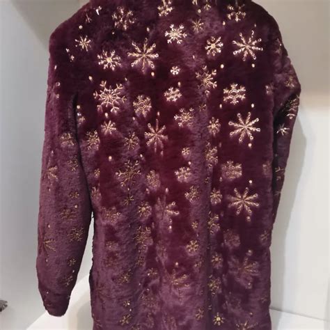 کمدا قیمت و خرید پالتو خز زرشکی مصنوعی سایز فری رنگ زرشکی اتیکت‌دار