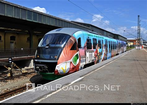 Siemens Desiro Classic 642 306 4 Operated By Vogtlandbahn Gmbh Taken
