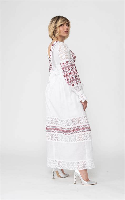 Плаття вишиванка максі біле Берегиня купити в інтернет магазині Синій Льон
