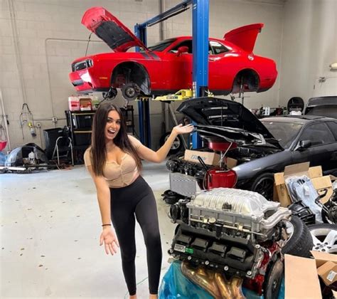 Early Look At The Roadkill Celebrity Race Cars And A Key New Rule