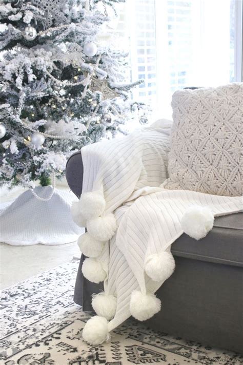 белая новогодняя елка идеи декора | White christmas decor, Cozy ...