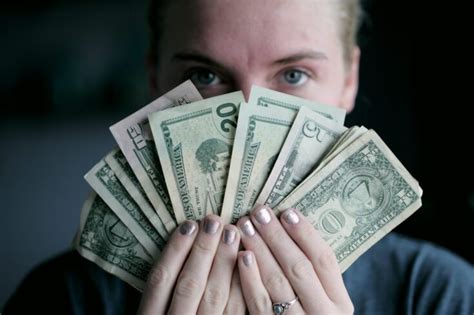O que é o Código SWIFT Entenda mais sobre esse sistema