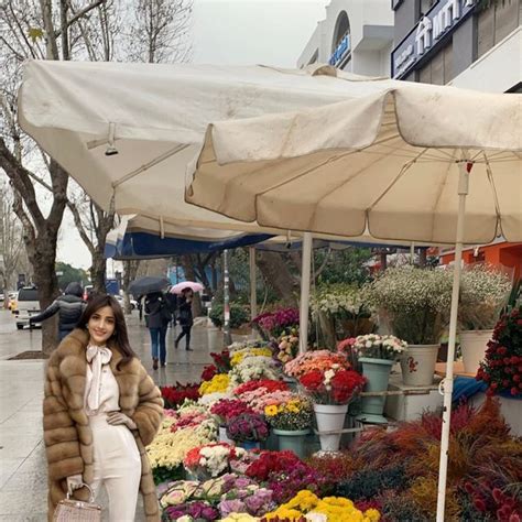 Lolo Alkhathami Threads Say More