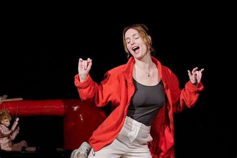 Ex Du Grand Cactus La Comédienne Harmonie Rouffiange Dénonce Après