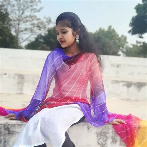Angel Nitu (@hey_miss_nitu) • Threads, Say more