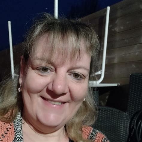 Nathalie Breynaert Youtube