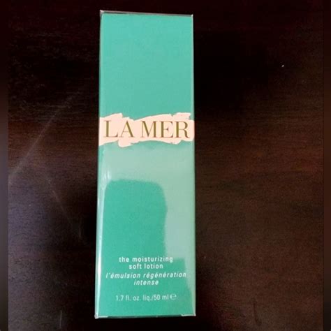 La Mer Skincare La Mer Moisturizing Soft Lotion Nib 7 Fl Oz Poshmark