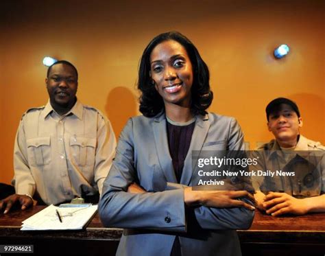 Guard Jessica Photos Et Images De Collection Getty Images