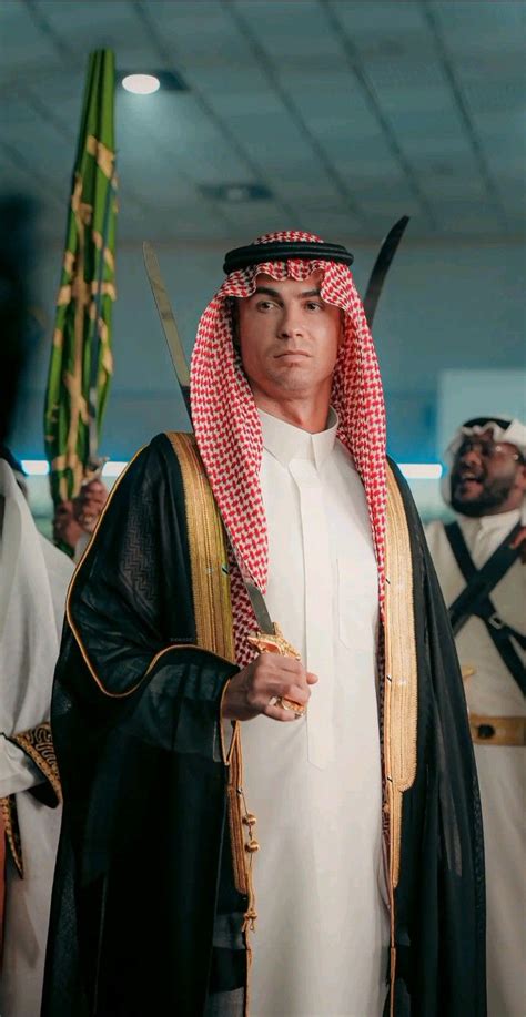 رونالدو بالشماغ