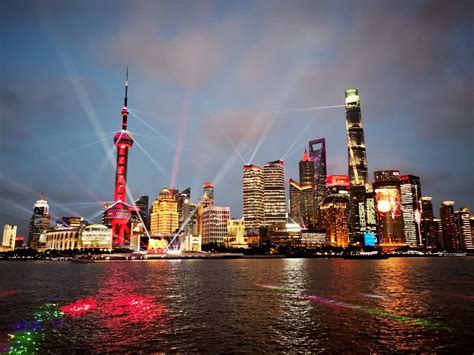 2021外滩五一灯光秀 2021春节外滩灯光秀 第6页 大山谷图库