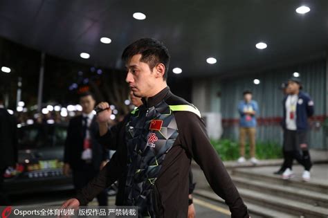 张继科退赛落泪 伤病成他最大敌人
