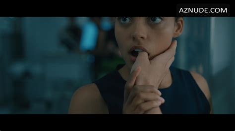 Voyagers Nude Scenes Aznude