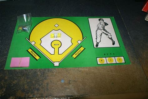 Extreamly Rare Strat O Matic Baseball Game With 36 Past Seasons Teams