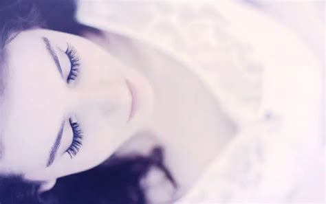 مجموع عکس طرح جدید مژه های زیبا و فانتزی و خاص با کیفیت Hd