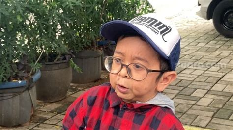 Viral Komeng Nyaleg Dan Berpotensi Lolos Ke Senayan Daus Mini Kami Pikir Bercanda