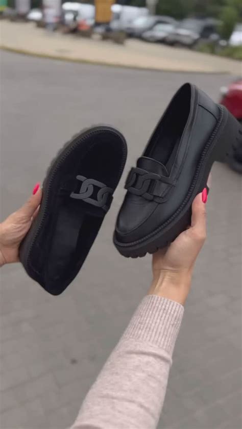 Жіноче взуття 🇺🇦 Кросівки Туфлі Черевики Чоботи Кеди Ціна 1570 грн 🏷 Лофери 🌿 Код