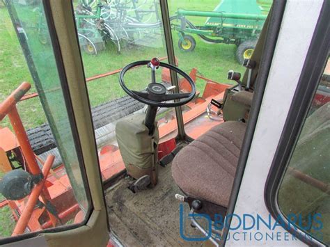 1983 Massey Ferguson 860 Combine Video