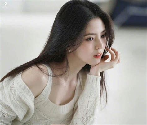 7 châm ngôn cuộc sống của bad girl Han So Hee: Cá tính chứ không cá biệt - BlogAnChoi