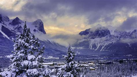 Download Banff National Park In 4k Winter Background