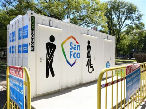 Baño Público En El Ctro Cívico Estamos Cumpliendo Con Un Pedido De