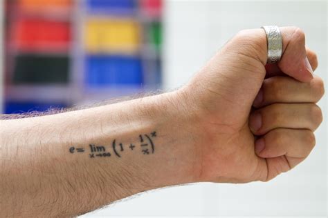 Sql Server Filtering Out Null Values Only If They Exist In Sql Select Stack Overflow