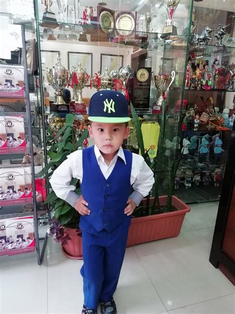 Дуучин Анхбаяр Чанцалдулам Home Facebook