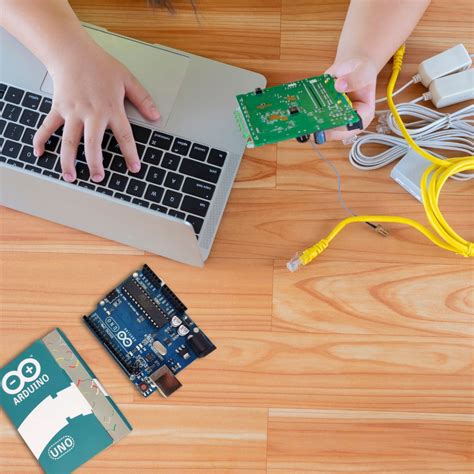 Placa Uno Atmega328p Atmega16u2 Compatível Com Arduino Caixa Safira
