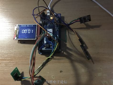 arduino due时钟 气象站制作 at24c w25q esp8266 源程序 Arduino