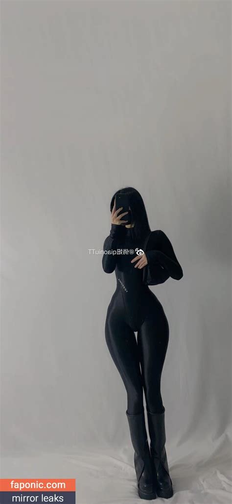 Qianniutt Nudes Fitnakedgirls Photos