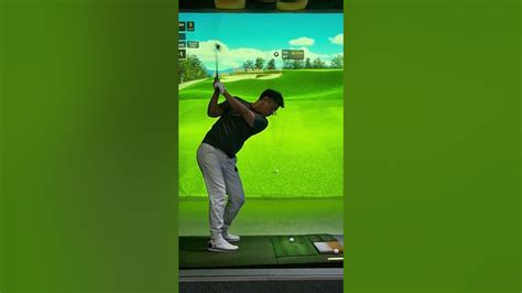 딱70이터😱 골프 골프존 스크린골프 nx 골프존cc 필드 필드골프 필드레슨 웨지 퍼터 아이언비거리 골프레슨 숏게임 숏아이언