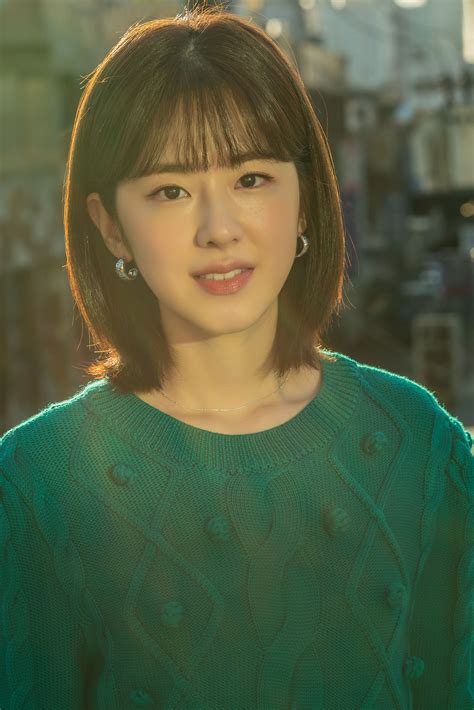 [人스타] 박혜수 제 삶이 행복해지고 나니 자신감도 생겨 어떤 일이 닥쳐도 잘 견뎌내는 배우 되겠다 한국 짧은 머리