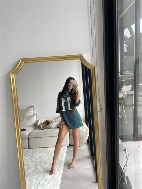 Caryn Beaumont S Feet