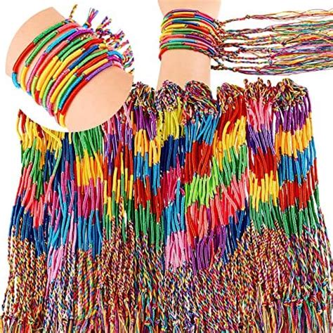 Hotop 30 Pcs Handmade Braided String Bracelets Bulk Rainbow
