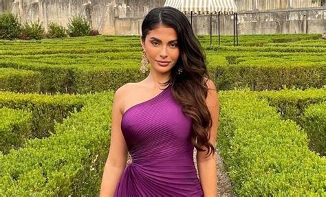 Amanda Trivizas Biodata Profil Fakta Umur Agama Pacar