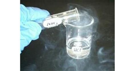 Теч на солна киселина вдигна по тревога пожарникарите в Русе