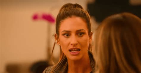 Selling The Oc Kayla S Inappropriate Behavior Towards Tyler Triggers