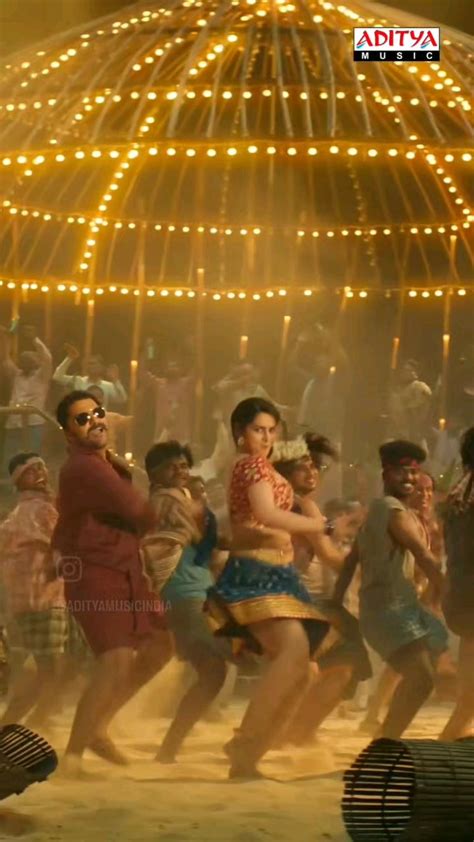 Ayesha Khan Ractressandstuff