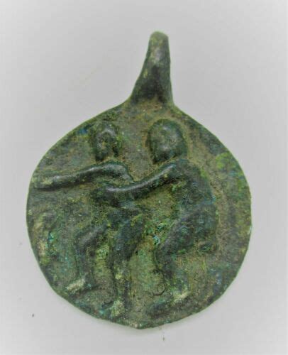 EUROPEAN FINDS ANCIENT ROMAN BRONZE FERTILITY AMULET WITH EROTIC SCENE CA AD Antique Price