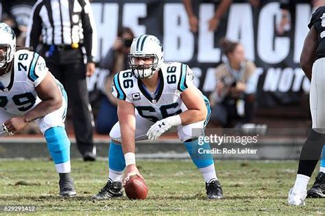 Gino Gradkowski Photos And Premium High Res Pictures Getty Images