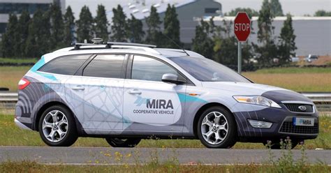 Autonomous Cars Vs Human Driver