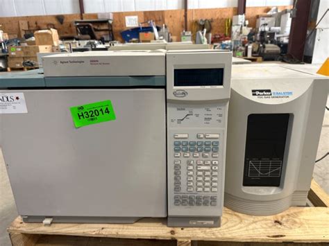 Agilent Technologies 6890n Network Gc System Toc Gas Generator Parker Analytical Gas System