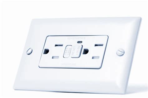 Gfci Test Button Wont Push In Or Pop Out 6 Quick Fix Fix It Wired