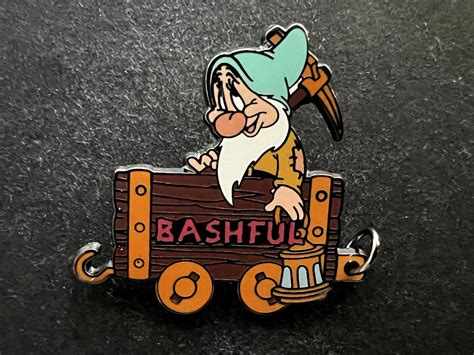 Bashful Snow White Seven Dwarfs Mine Car Train 100 Years Dreams Disney Pin 8270 4687312692