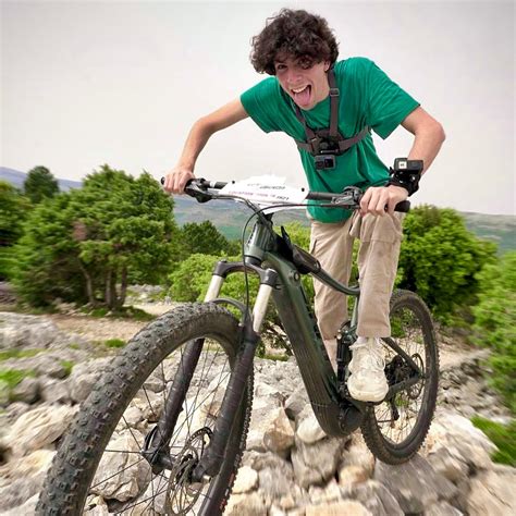 Laylo Layloyt • Instagram Photos And Videos