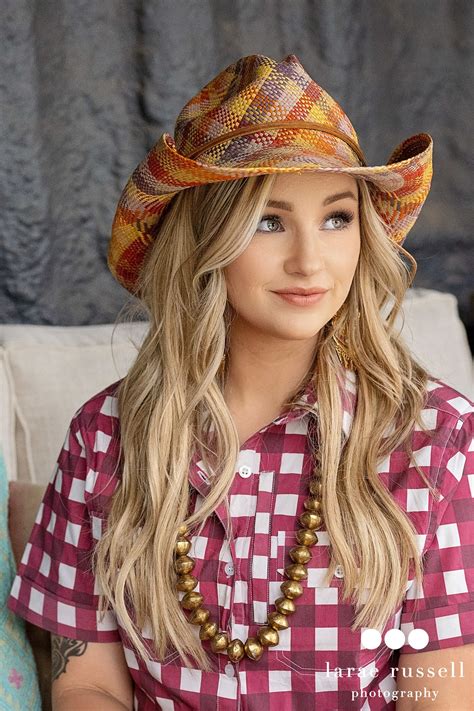 Larae Fulton Russell