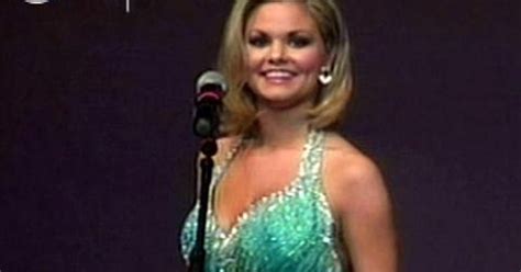 Extra Nona In The Spotlight Cbs News