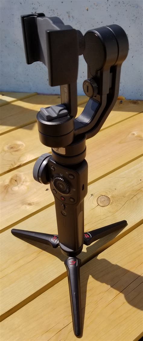 Smooth As Ice A Zhiyun Smooth 4 Gimbal Review Qwerty Articles