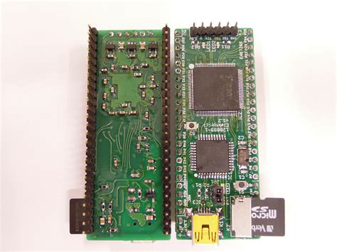 FPGA Developement Board 120099 Elektor LABS